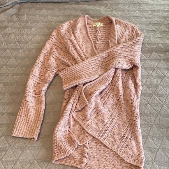 Pink Rose | Sweaters | Pink Rose Sweater Medium | Poshmark